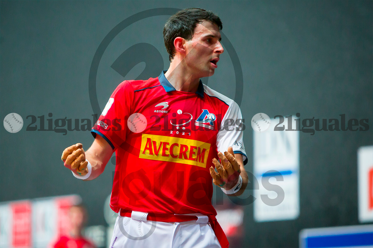 Altuna III no dio lugar a la sorpresa y completa la final | 21iguales